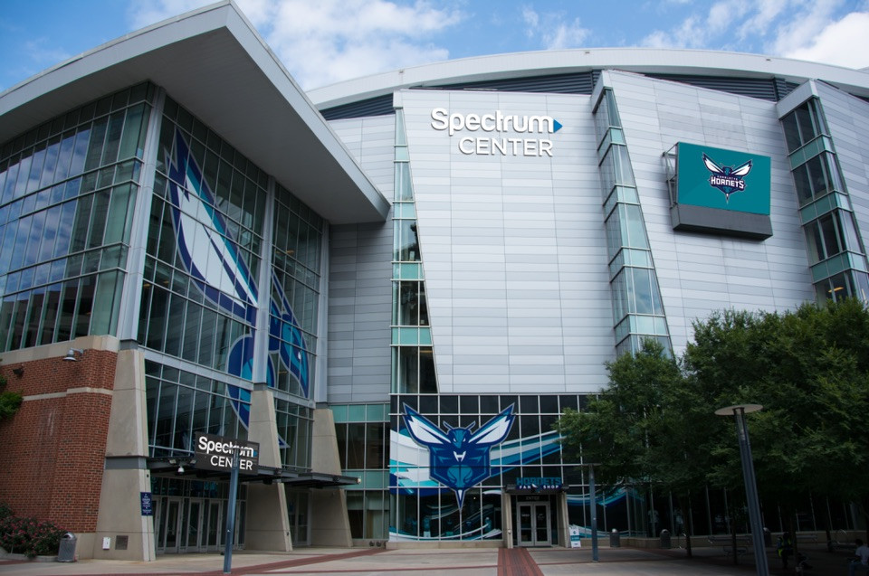 Galerie d'images de Spectrum Center • OStadium.com