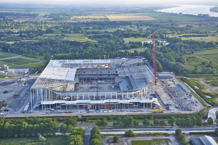 Vol de Juin au dessus du Nouveau Stade de Bordeaux • OStadium.com